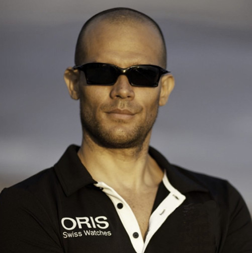 Carlos Coste | Momentum